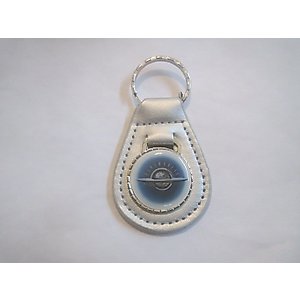 1930's 1940's 1950's OLDS WORLD VINTAGE LOGO LEATHER KEYCHAIN - SILVER