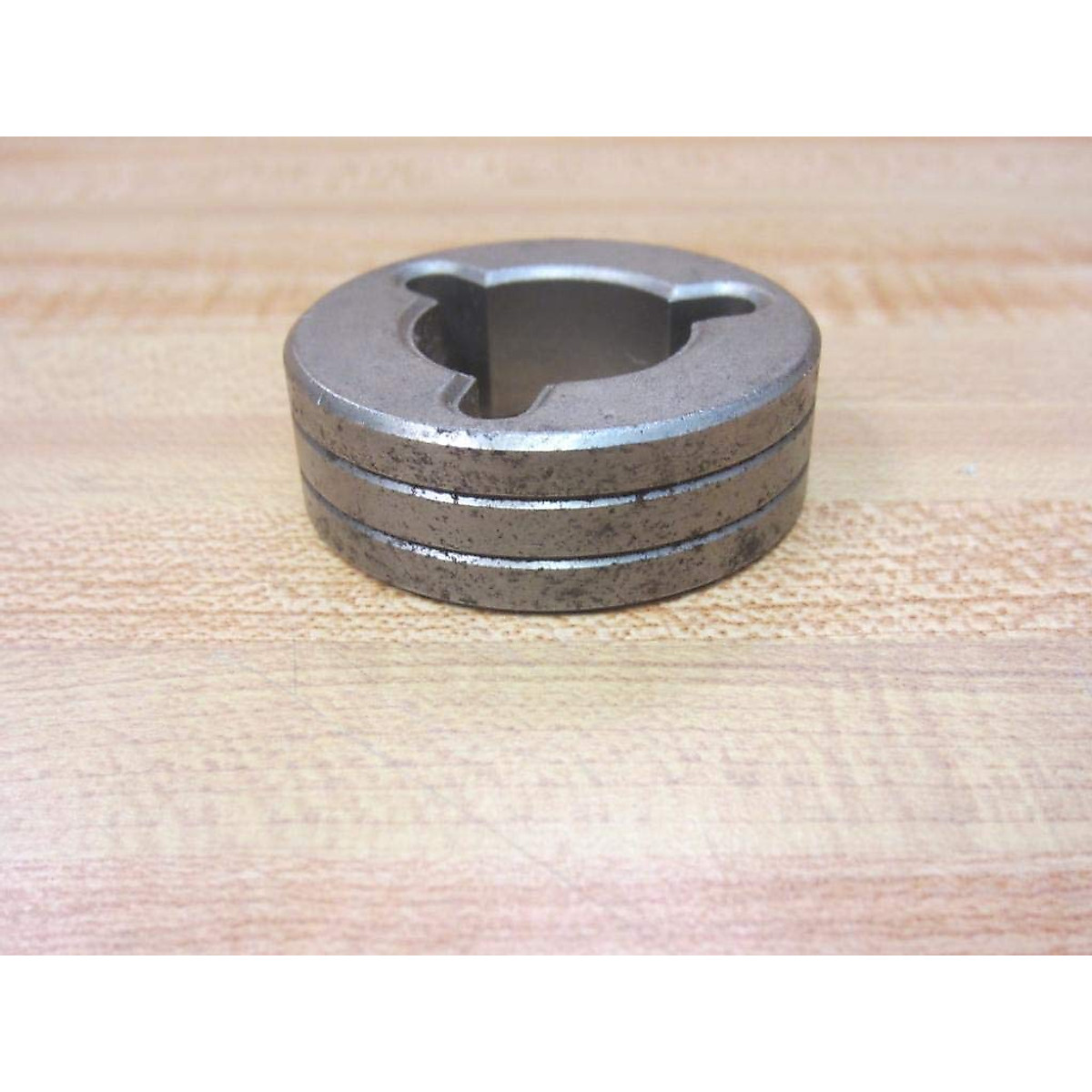 Miller 053700 Drive Roll, V Groove .035 Wire