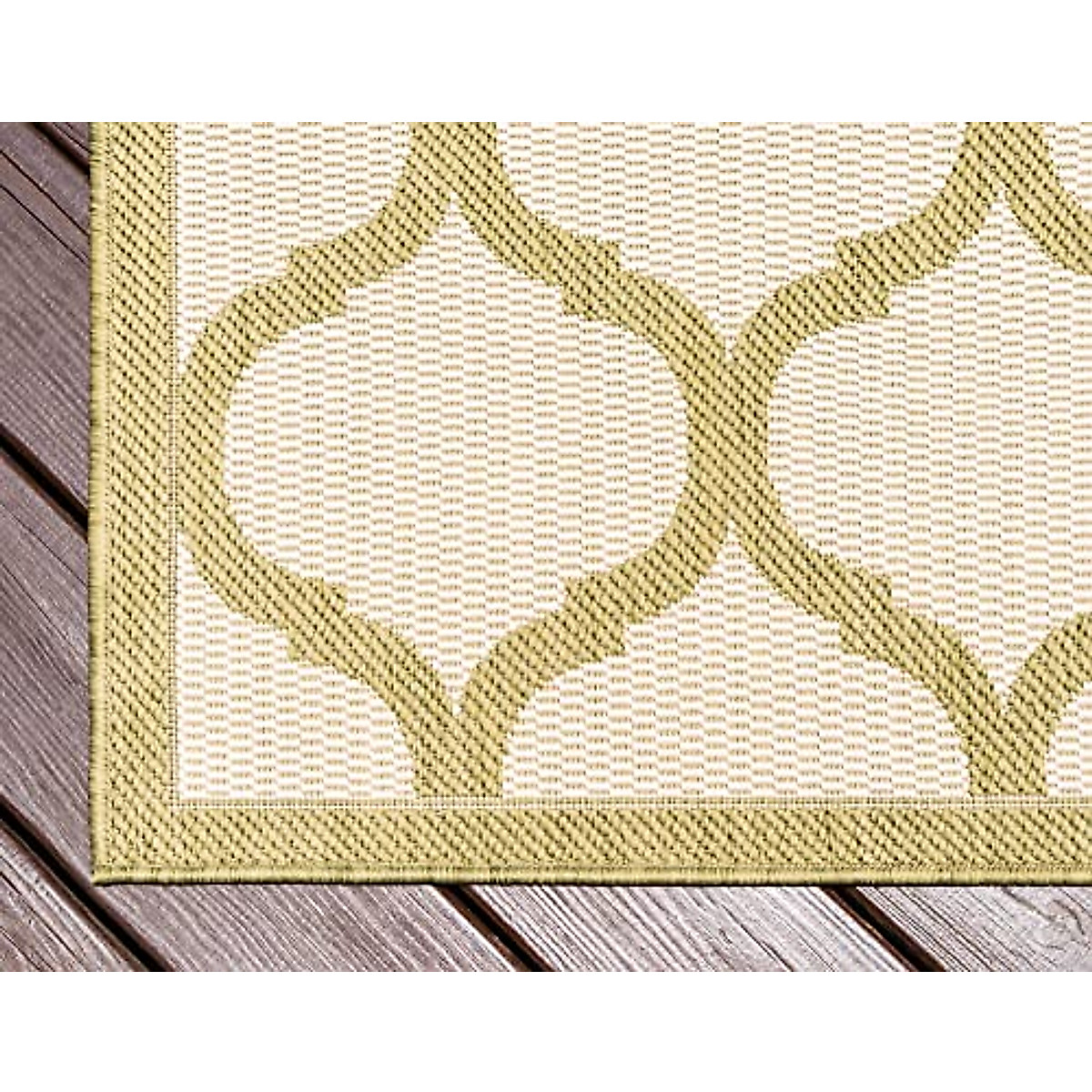 Unique Loom Outdoor Trellis Collection Area Rug - Moroccan (7' 1" x 10' Rectangle, Beige and Olive/ Beige)