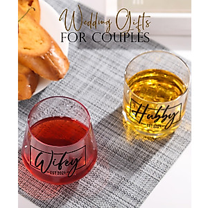 Couple Gifts for Christmas,First Christmas Married Gifts,Hubby & Wifey Wedding Glass Set,Mr and Mrs Gifts,Unique Gift for Wedding, Newly-Married ，Anniversary,His and Hers Gifts