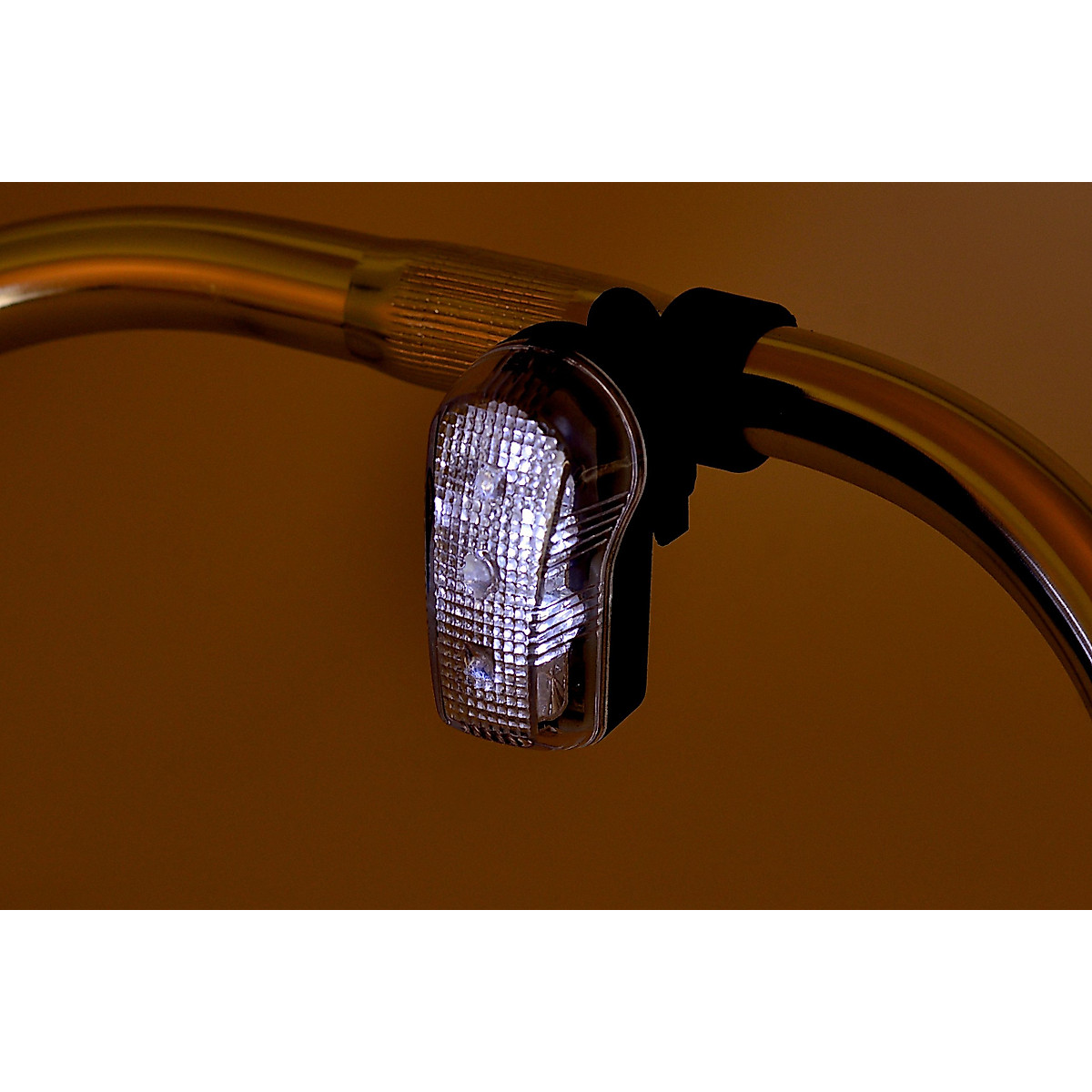 Retrospec Bicycles Denali-7 Ultra Bright 7 LED Urban Commuter Bike Taillight