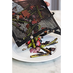 Charcoal Companion CC4142 Medium Non-Stick Mesh Grilling Bag