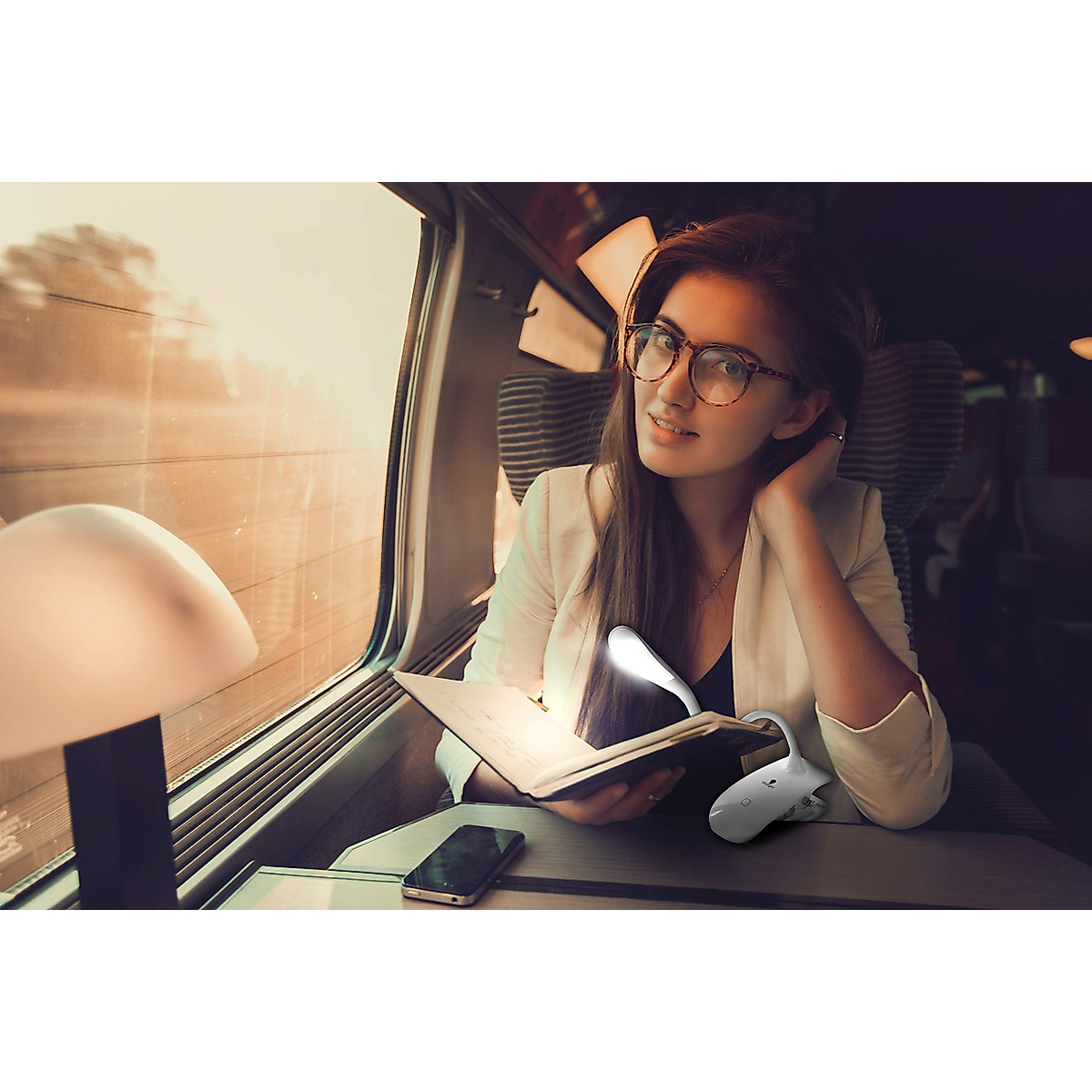 Daylight Company LLC Smart Clip-on Lamp