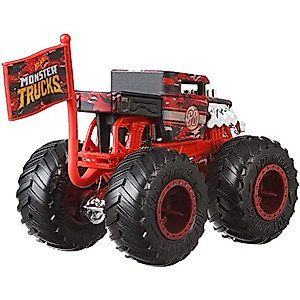 Hot Wheels Monster Trucks 1:64 Scale Die-Cast Vehicle - Camo Crashers 5/5 ~ Bone Shaker with Collectible Flag