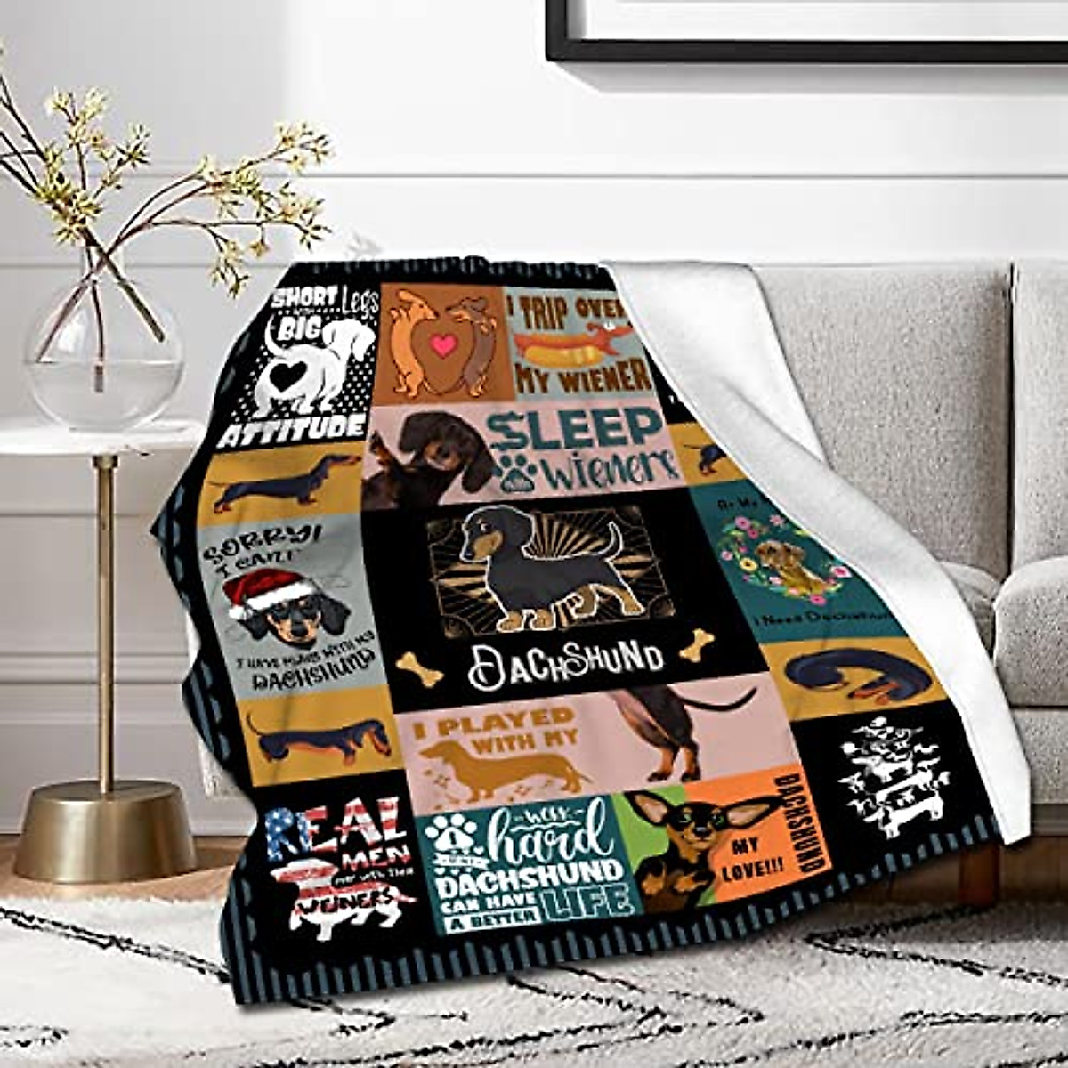 Xoqan Cute Dachshund Dog Soft Fuzzy Flannel Hooded Blanket Women Men Cozy Microfiber Luxury Plush Throws for Bedding Couch Travel Camping Gift 40"x30"for Pet