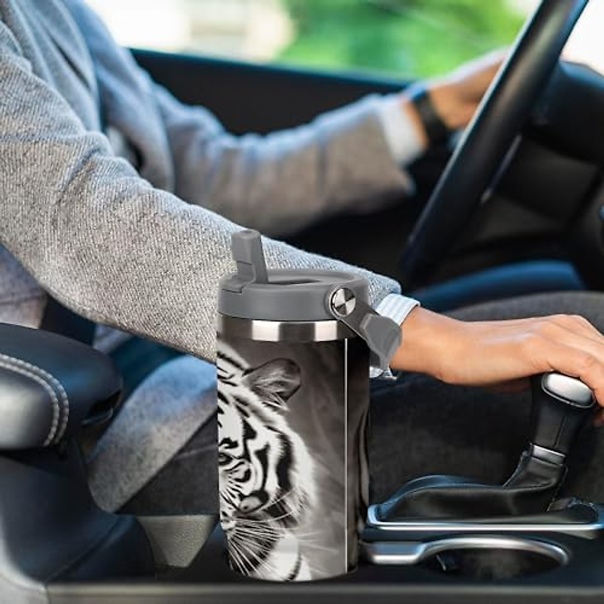 WITHSBKK 30oz Car Cup Black And White Tiger Printed with Portable, Stainless Steel Travel Mug, Vacuum Insulated Tumbler And Straw, Leakproof for Car & Outdoor, UV Printed Design