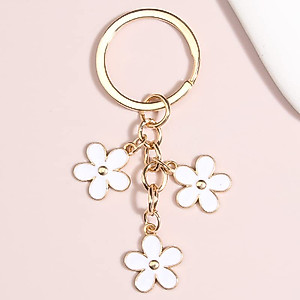 Fuqimanman2020 1~4 Pcs Flowers Charms Enameled Keychain Cute Flowers Chain Tassel Keyring Gifts Purse Bag Accessories(White)