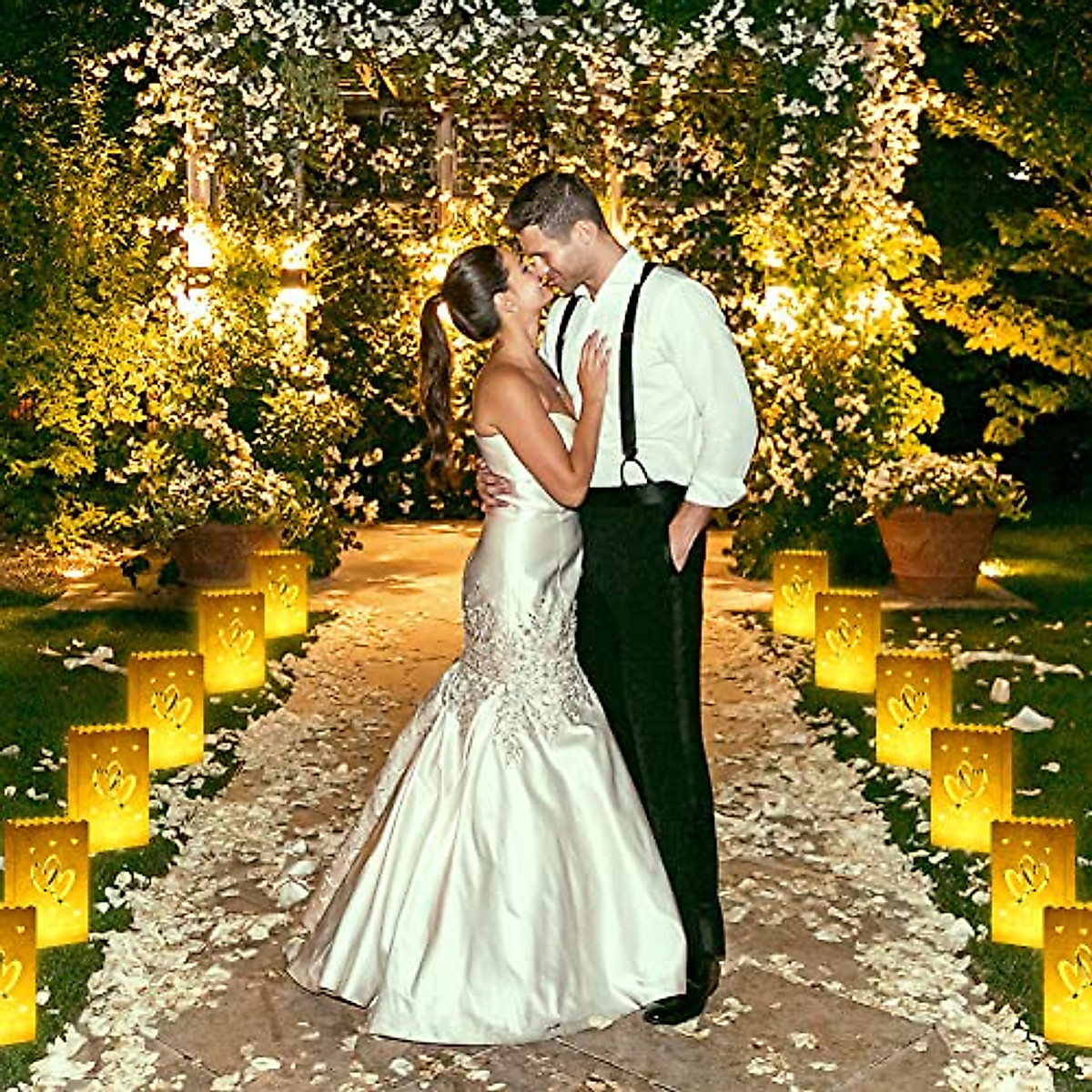 20pcs White Luminary Bags Outdoor Special Lantern Luminary Bag with Duo Heart Reusable Flame Resistant Paper Bags with Cotton Material for Wedding Valentine Engagement Marriage Proposal Decorations