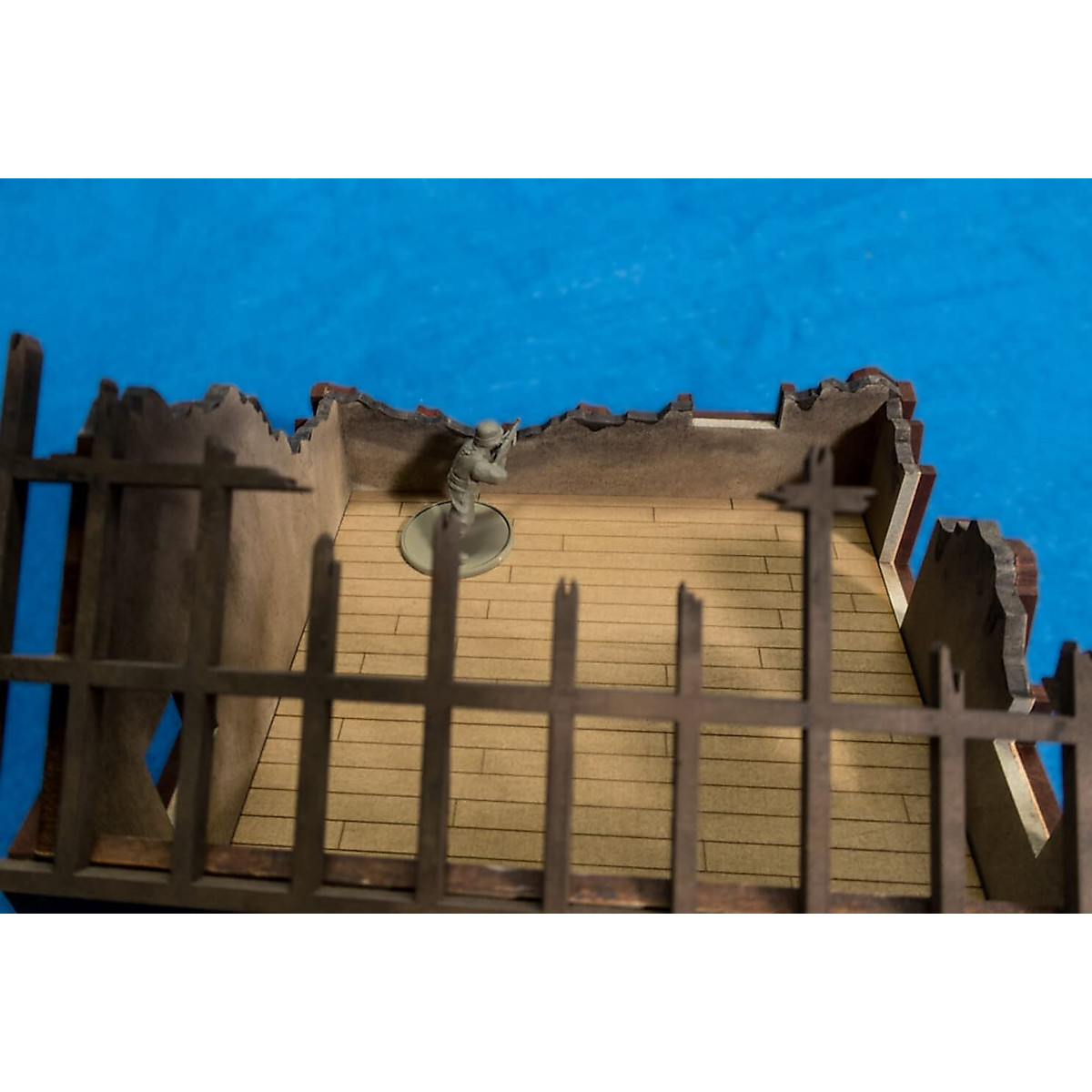 GameCraft Miniatures 28mm Small Half Timber House - 28MMDF550