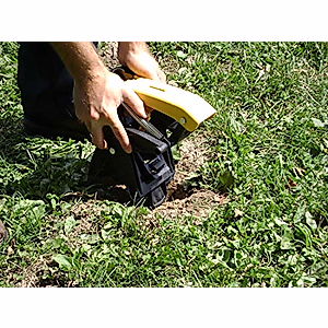 Tomcat Mole Trap, Innovative and Effective Mole Remover Trap Kills Without Drawing Blood, Reusable and Hands-Free, 2 Traps