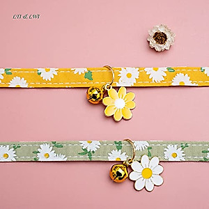 2 Pack Cotton Breakaway Cat Collars with Bell Flower Pendant Kitty Kitten Collars Yellow Green Collar for Female Girl Cats Male Boy Cats