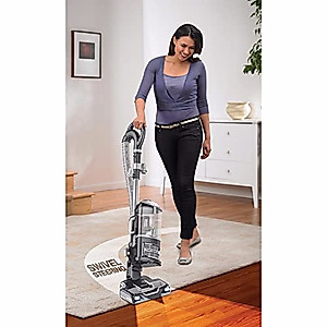 Shark UV540 Lift-Away Upright Vacuum (Renewed)