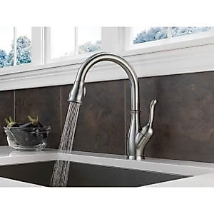 Delta Faucet Leland Touch Kitchen Faucet Brushed Nickel, Kitchen Faucets with Pull Down Sprayer, Kitchen Sink Faucet, Faucet for Kitchen Sink, Touch2O Technology, SpotShield Stainless 9178T-SP-DST