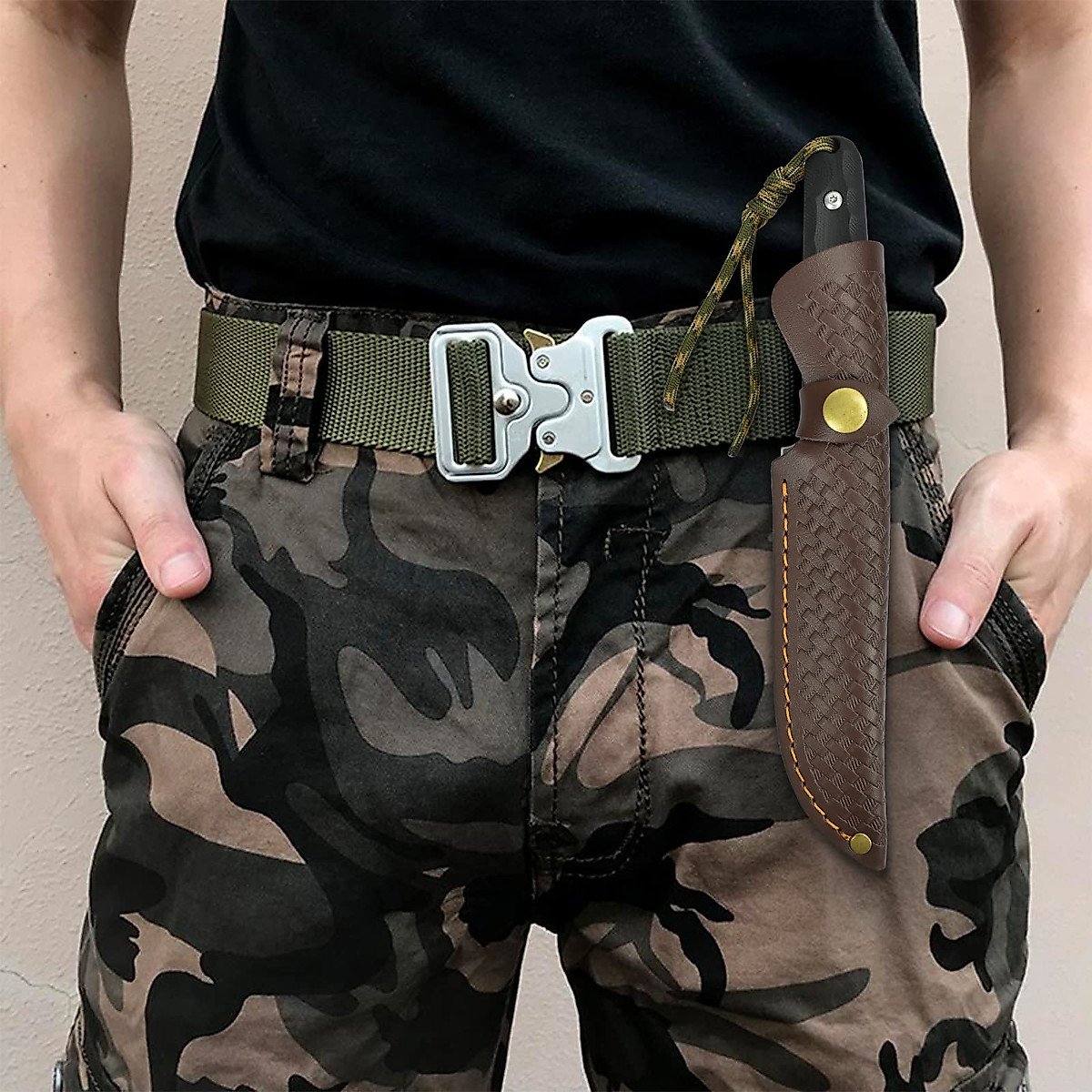 KOMWERO Fixed Blade Knife with Leather Sheath, D2 Steel Full Tang Hunting Knife, Non-Slip G10 Handle, EDC Survival Camping Knife for Outdoor Fishing Hiking