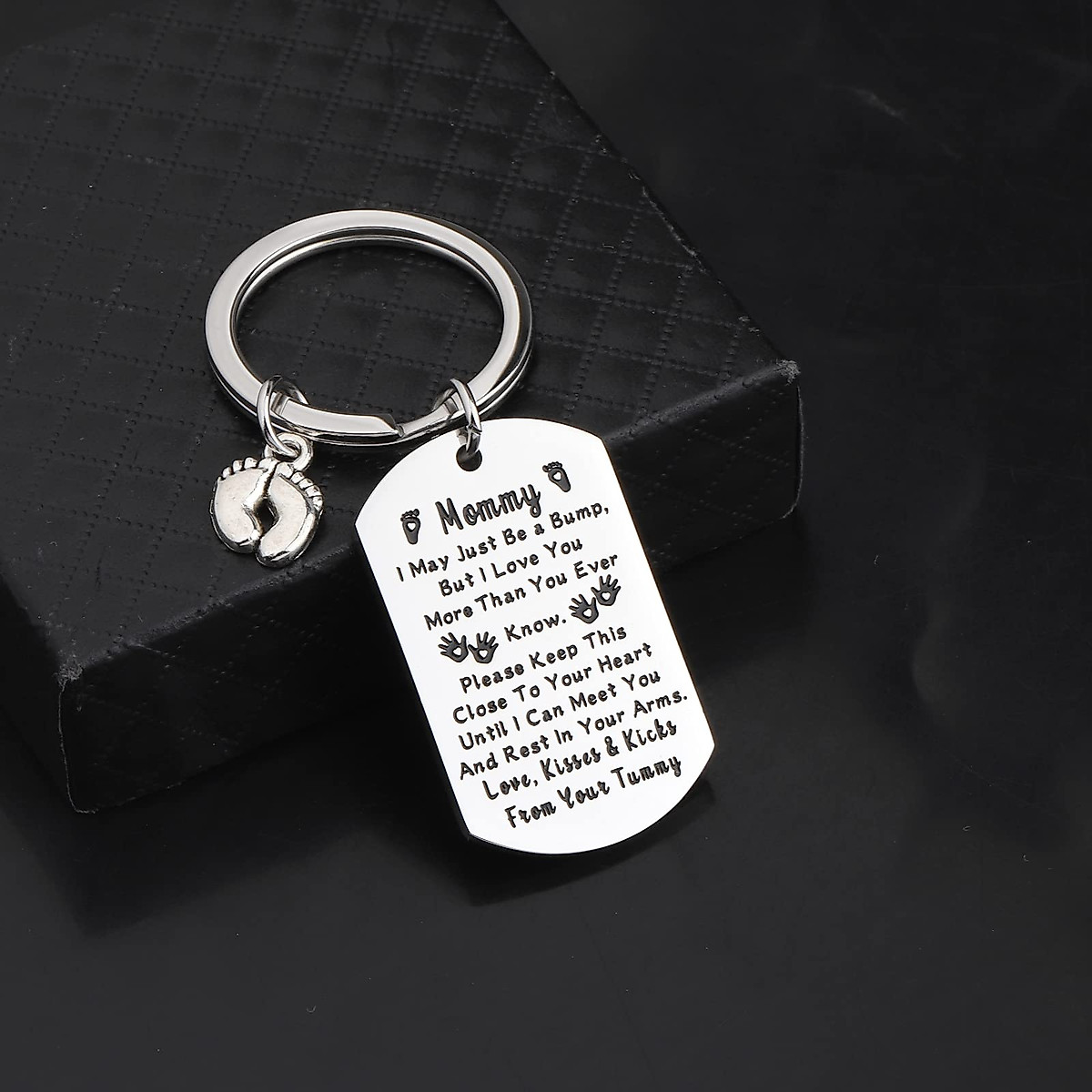 WSNANG Mommy To Be Keychain New Mom Gift Baby Announcement Jewelry Gift I May Just Be a Bump I Love You Mommy Keychain (Mommy DT)