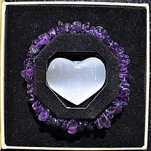 Zenergy Gems CHARGED Premium 7" Natural Dark Amethyst Crystal Chip Bracelet Stretchy + Selenite Heart Charging Crystal (GAIN CREATIVITY, COURAGE, INDEPENDENCE, & PROSPERITY - BALANCES EMOTIONS)