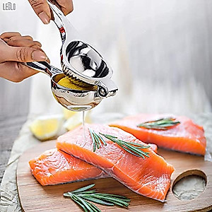 Stainless Steel Lemon Squeezer Manual - Threaded Groove Fresh Lemon Juicer Hand Press Stainless Steel Lemon Squeezer Manual Press Heavy Duty for Restaurant, Kitchen - Ergonomic Handle Lemon Press mubuddy