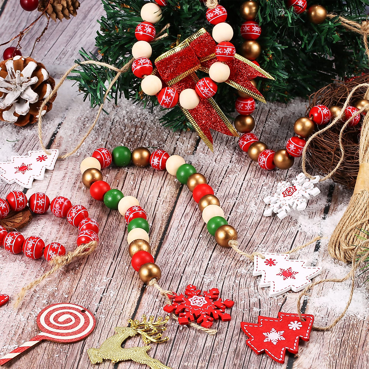 Suziko 205 Pieces Wooden Beads,Decorate Beads 0.63 Inch Round Craft Bead with Holes for DIY Garland Jewelry Making Home Party Halloween Thanksgiving Holiday Decoration (red)