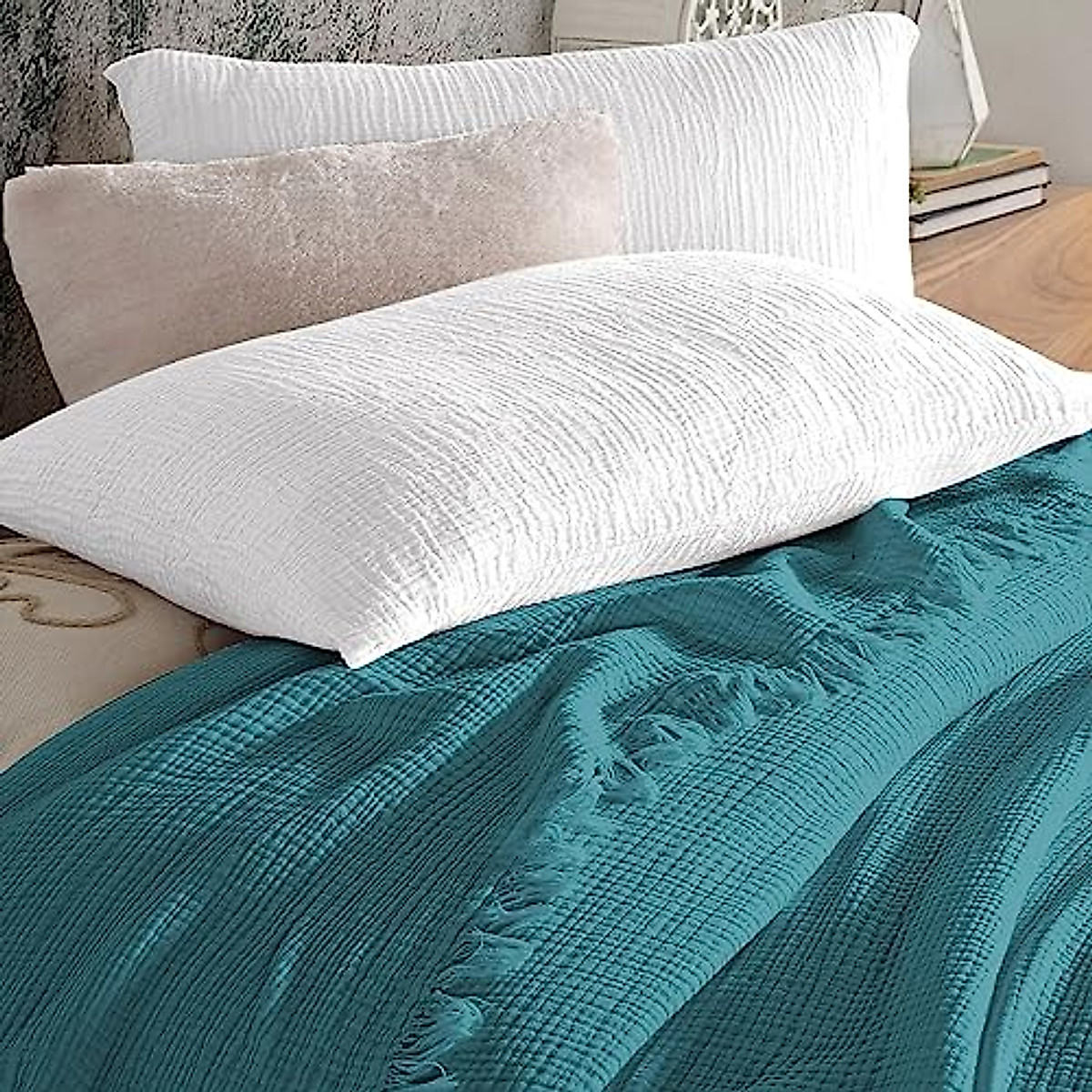 Muslin Throw Blanket, 4-Layer Soft & Breathable Gauze Summer Throw Blanket for Bed, Couch, 50"X60" Lightweight Teal Throw Blanket with Tassels, All Season