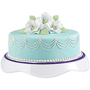 Wilton Tilt-N-Turn Ultra Cake Turntable and Cake Stand