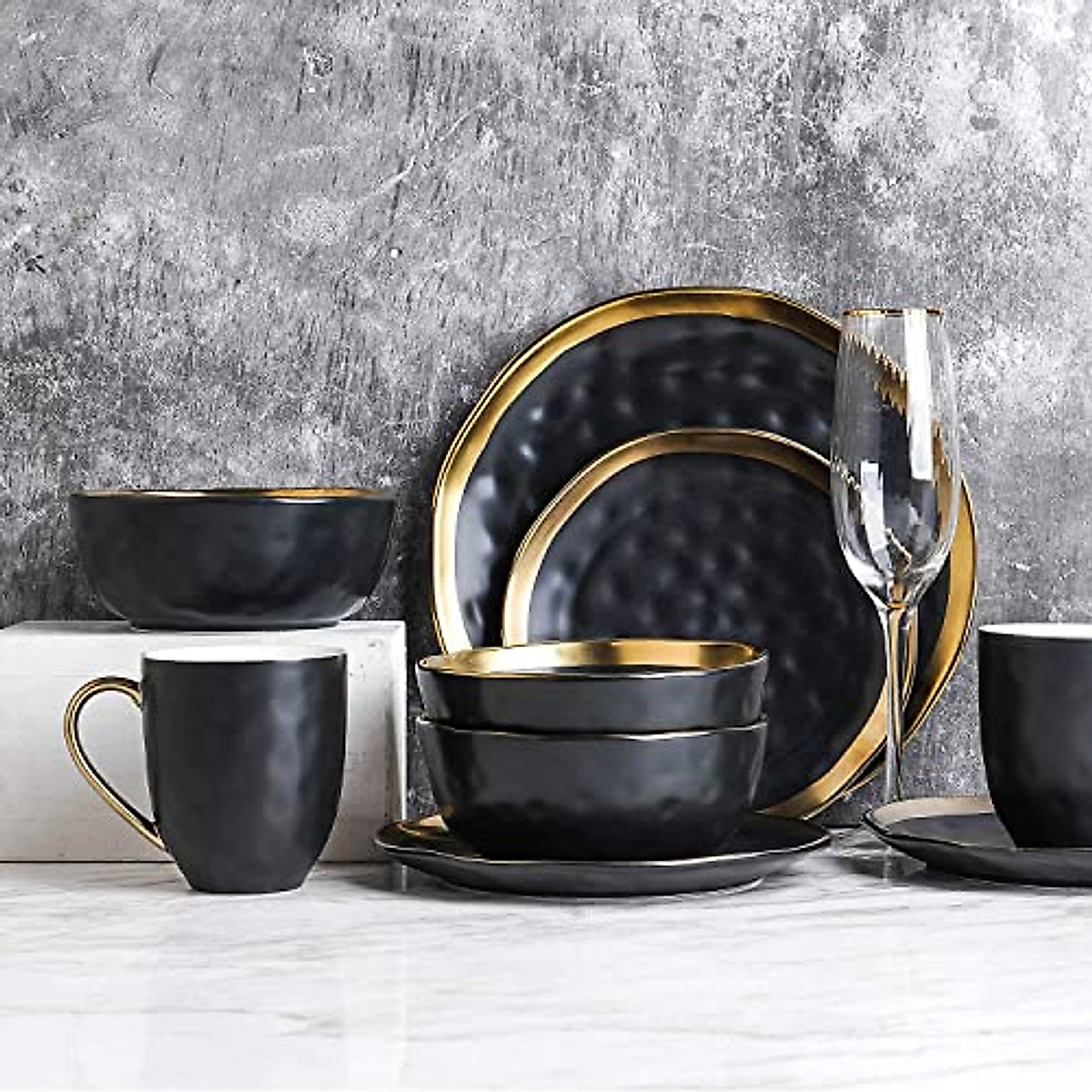 Stone Lain Porcelain 16 Piece Dinnerware Set, Service for 4, Black and Golden Rim