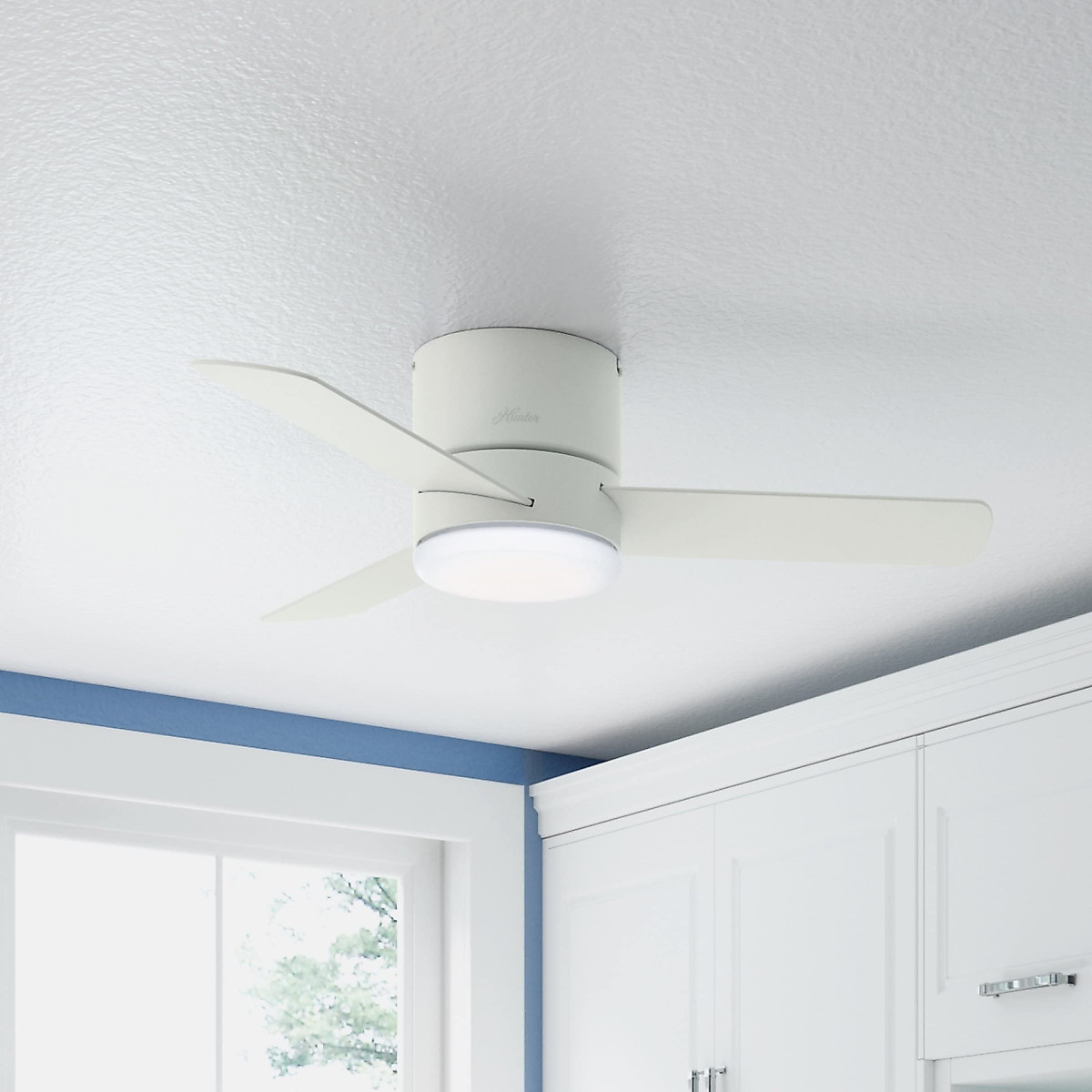 Hunter Fan Company 44" LED Kit 59452 Low Profile 44 Inch Ultra Quiet Minimus Ceiling Fan and Energy Efficient Light with Remote Control, Fresh White Finish