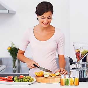 Zubebe 24 Pcs Plastic Bottles with Caps Clear Ginger Shots Bottles with Lids Leak Proof Small Juice for Freezer Mini Water Containers for Drink Milk Beer Coffee Liquid(2 oz)