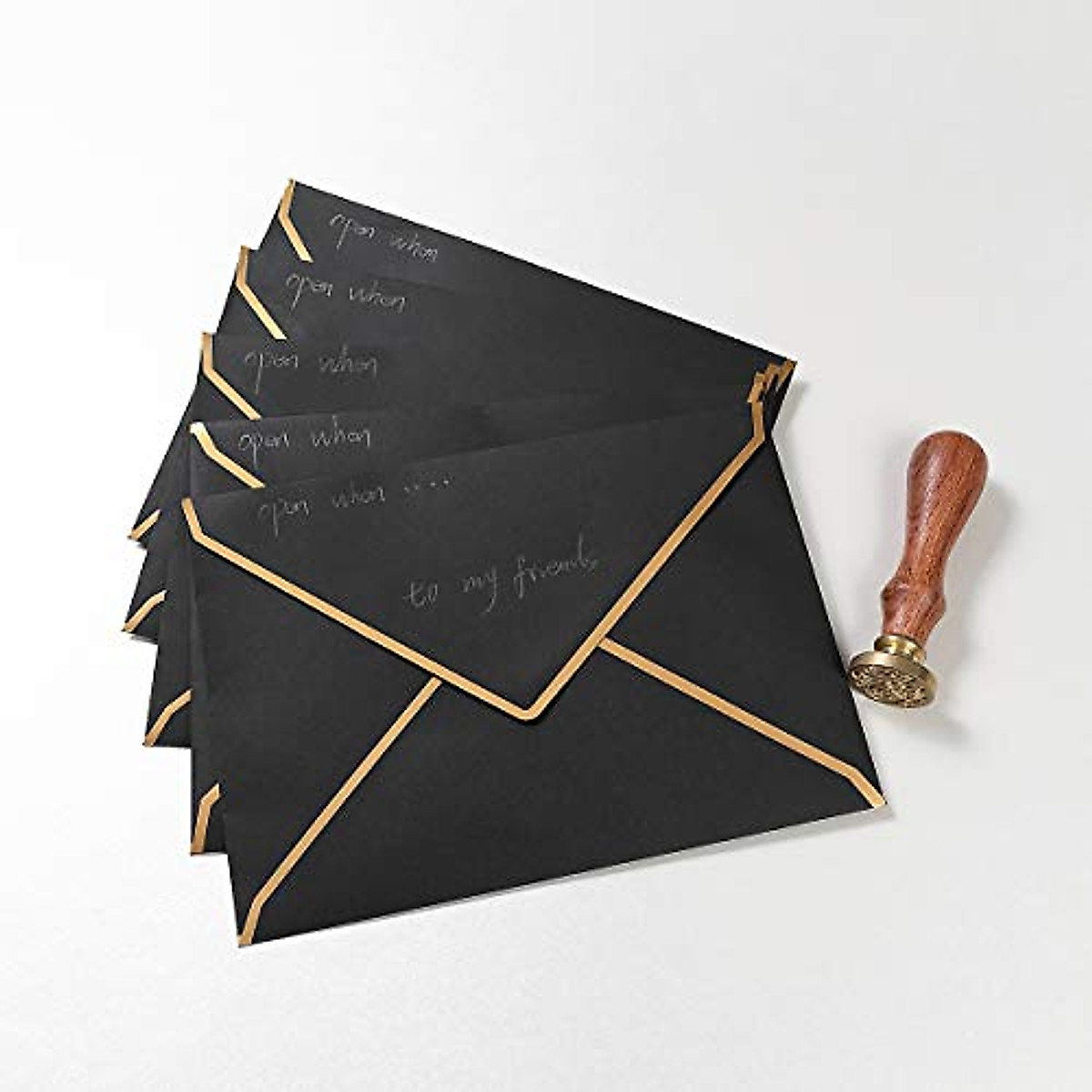 50 Pack A7 Envelopes 5 x 7 Card Envelopes Self-Adhesive V Flap Envelopes with Gold Border for Office, Wedding Gift Cards, Invitations, Graduation, Baby Shower, Parties (Black)