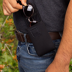 USA Gear Sunglasses and Eye Glasses Case - Glasses Holder with Belt Loop and Carabiner Clip for Reading Glasses, Kids and Adult Sunglasses, Safety Glasses, and More Eyeglasses (Black)