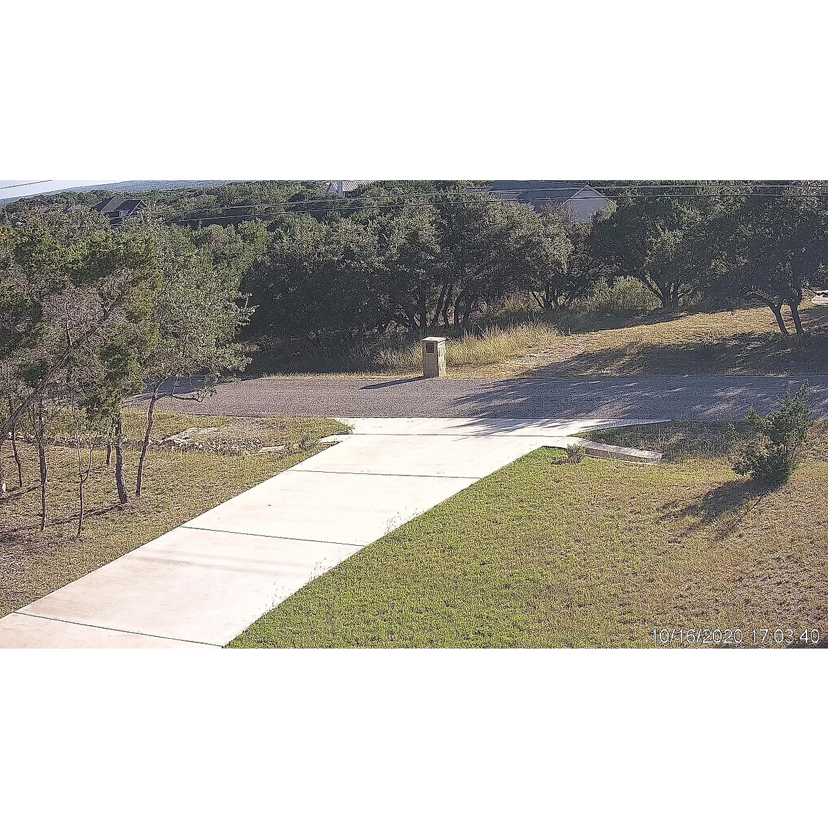 EmpireTech Ultra Smart 4MP 1/1.8" CMOS Starlight+ Low Light IR Bullet IP Camera WDR,Built-in MIC,8mm–32mm Motorized Lens, Smart H.265+/ Smart H.264+,POE and ePOE Support, IP67,IPC-B54IR-Z4E S3