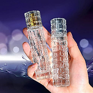 Spray Bottle, Refillable Bottle, Travel Portable Perfume Atomizer Skin Care Tool, Empty Sample Vials Dispenser, Transparent Cosmetic Container(Gold)