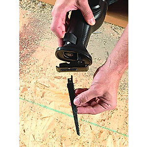 SKIL 9216-01 9 Amp Reciprocating Saw,Red