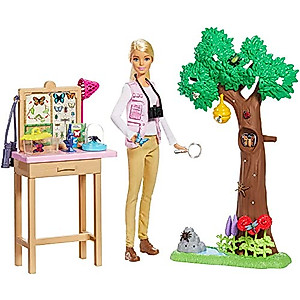 Barbie Entomologist Doll and Playset, Blonde, with 20+ Accessories Inspired by National Geographic