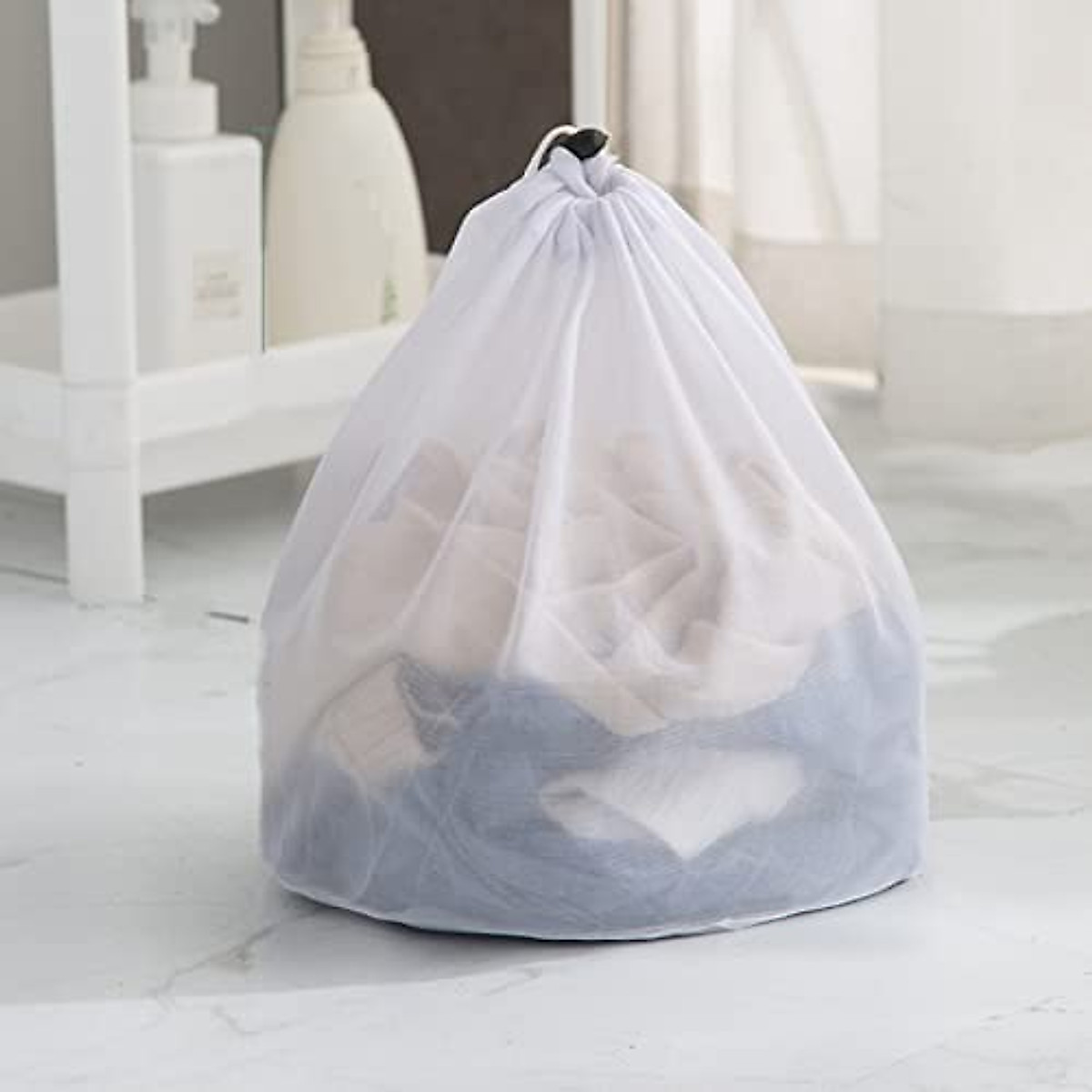 4 PCS Mesh Laundry Bags, Washing Machine Wash Bags, Reusable and Durable Mesh Wash Bags