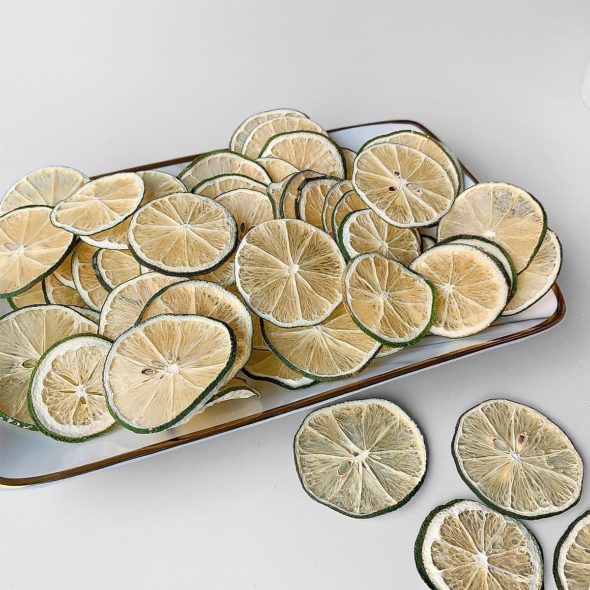 Oranfit Dried Lime Slices, Natural Dried Lime Slices, Crafts Cake Decoration Cocktail Garnish Table Scatters Potpourri Candle Crafts (3oz/85g)