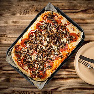 SOUJOY Springform Cake Pan, Non-stick Cheesecake Pan, 14 x 9 Inch Large Rectangle Cake Pan with Removable Bottom, Ice Cream Cake Bakeware, Black