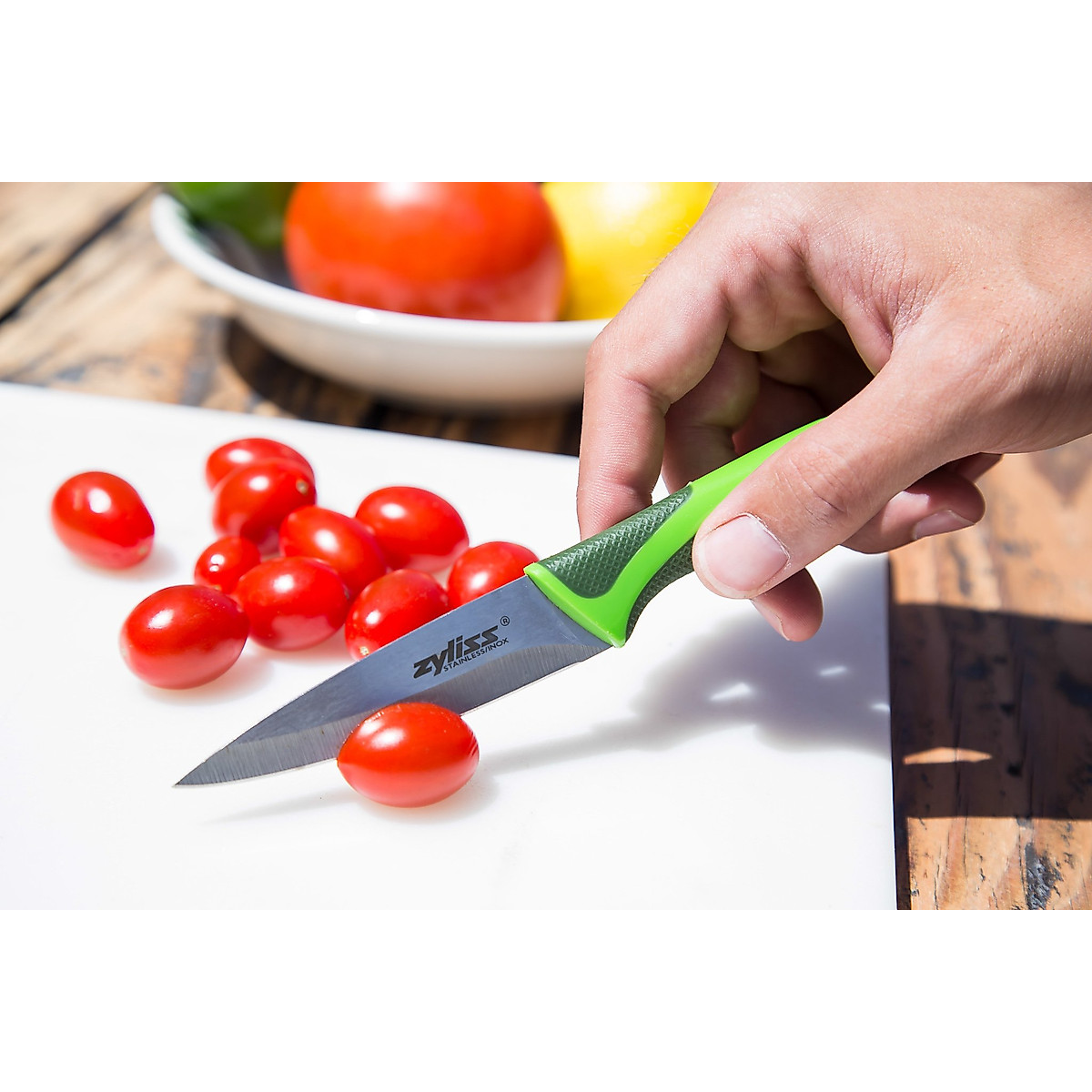 Zyliss Classic Paring Knife Set with Sheath Cover - Precision Knife for Cutting, Slicing & Peeling - Small Culinary 3 ¼” Paring Knife & 3 ¾” Serrated Knife - Carbon Stainless Steel Blade - Red/Green