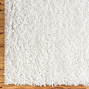 Rugs.com Zermatt Shag Collection Rug – 4' x 6' White Shag Rug Perfect for Entryways, Kitchens, Breakfast Nooks, Accent Pieces