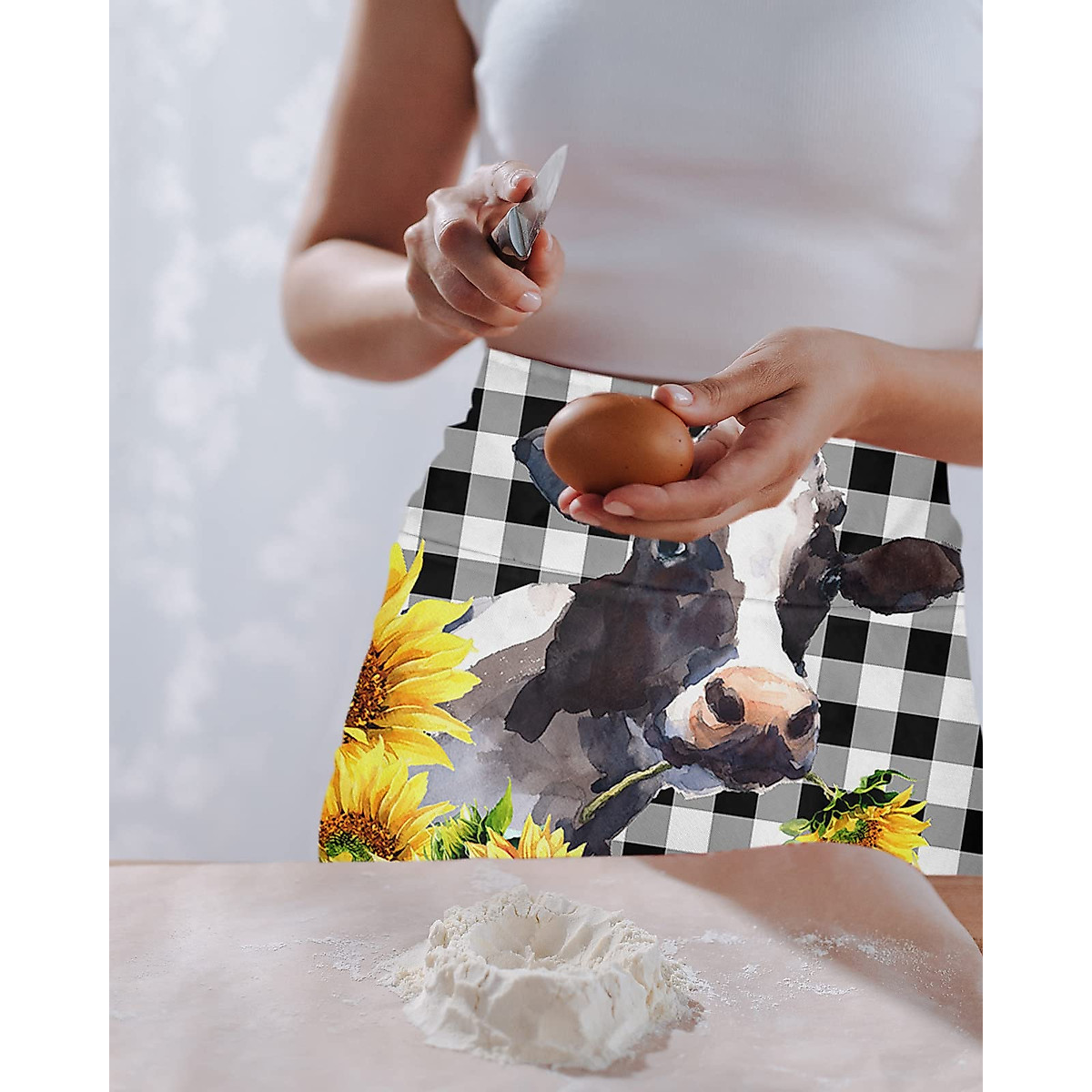 RisQiten Farm Cow Waitress Apron for Women/Men with 3 Pockets, Farmhouse Sunflower Black amd White Plaid Server Aprons Waterproof Kitchen Cooking Half Waist Apron