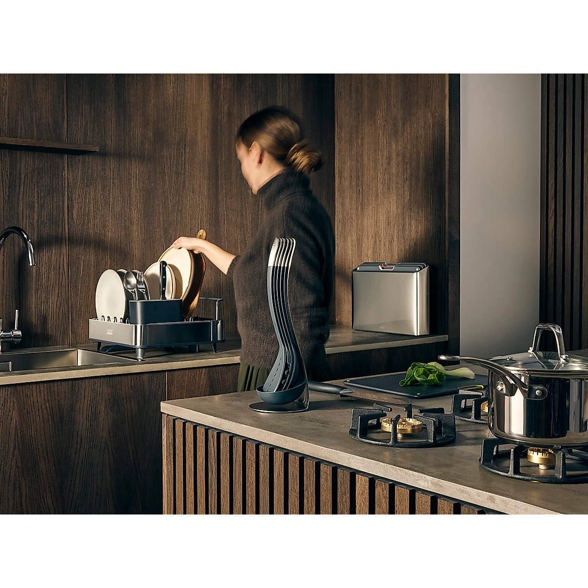 Joseph Joseph Stainless-Steel Extendable Dual Part Dish Rack Non-Scratch and Movable Cutlery Drainer and Drainage Spout, One-size, Gray