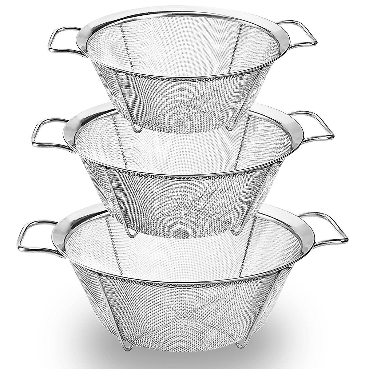 Dicunoy Set of 3 Strainers and Colanders, Stainless Steel Mesh Strainer Basket with Handle, Stackable Mesh Footed Colander for Rinse Food, Fruit, Vegetable, Strain, Drain (2.5/3/5 Quart)