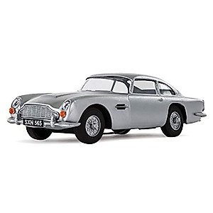 Airfix Aston Martin DB5 Silver 1:32 Sports Car Plastic Model Gift Set A50089B