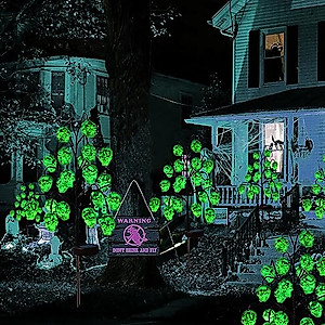 Solar Halloween Decorations Outdoor Scary Skull Stake Lights for Halloween Yard Haunted Graveyard Pathway Lights, Halloween Frightening Decor Lights for All Saints' Day Gravestone Cemetery