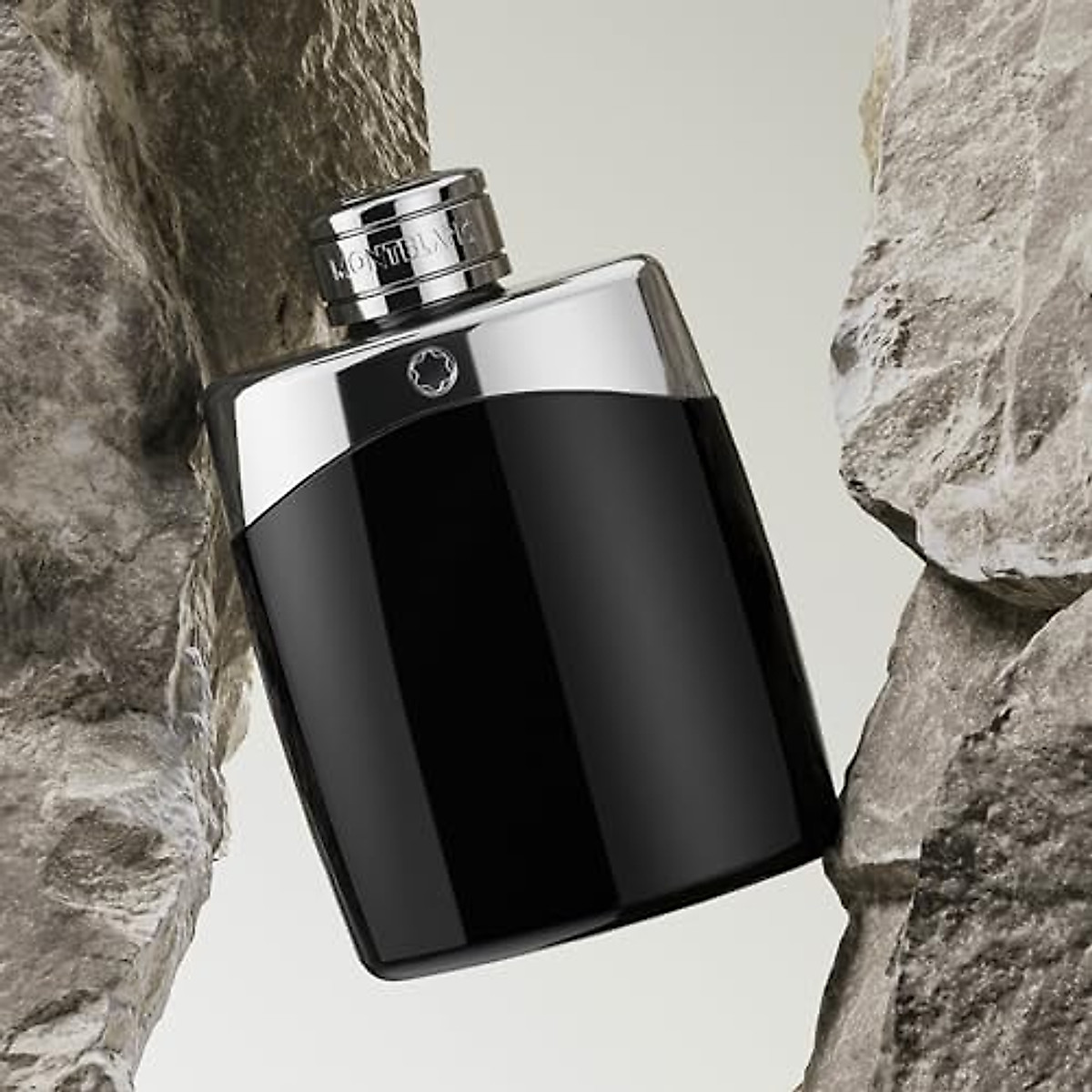 MONTBLANC Legend Eau de Toilette - Long Lasting Fragrance with notes of Bergamot, Jasmine & Sandalwood - Fresh & Fougere - 1.0 fl. oz.