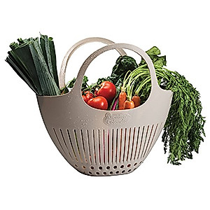 Hutzler Garden Colander, Eggshell Blue