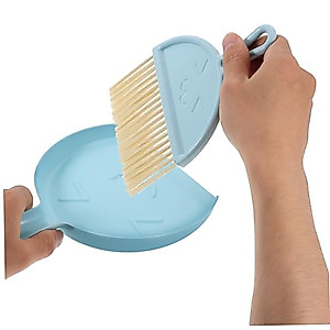 Levemolo 1 Set Broom to Clean up Cars Automotive Brooms Detailing Brush Combos Small Sweeping Countertop Brush Small Cleaning Brush Multi-Function Whisk Broom Desk Cleaner Brush Blue Pp