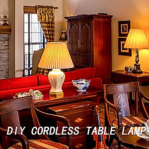 BSOD LED Magic Bulb, 7W Warm White Emergency Light with Remote Controller and Rechargeable Built-in Battery E26 Lamp for Home Indoor Power Outages Lighting (Warm White)