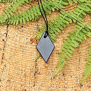 Karelian Heritage Shungite Stone Necklace Set | 5 Authentic Shungite Pendants | Defender Shield Protection Shungite Jewelry | Healing Necklace for Personal Protection, Meditation and Grounding S014