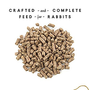 Manna Pro Rabbit Feed | with Vitamins & Minerals | Complete Feed for Rabbits | No Artificial Colors or Flavors | 5lb