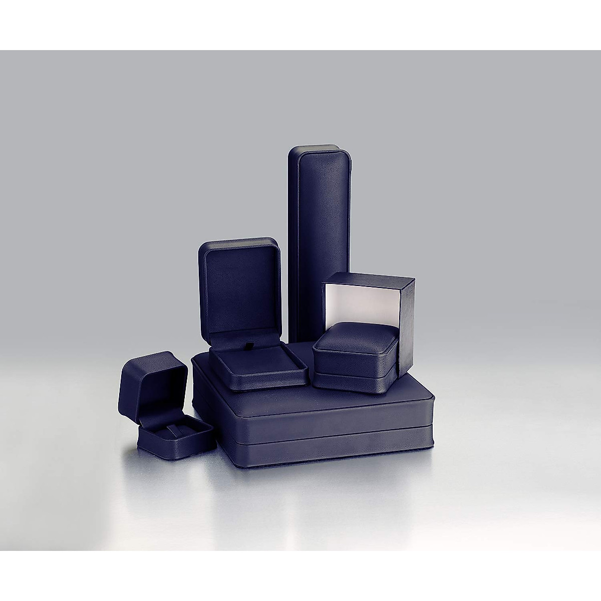 Wellingsale Ladies Solid 14k White Gold Polished CZ Cubic Zirconia Round Cut Halo Engagement Ring and Wedding Band Bridal Set - Size 6